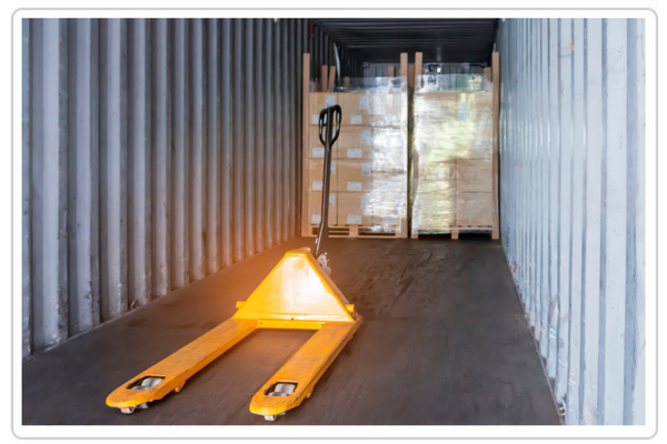How to secure loads before transport?